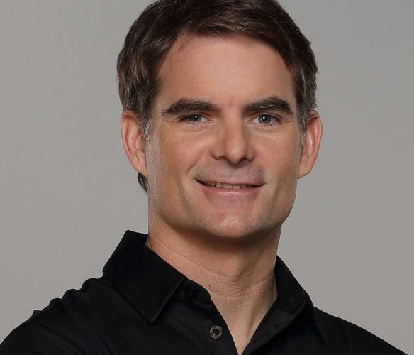 NASCAR Legend Gordon to Race in Porsche Carrera Cup at Indianapolis ...